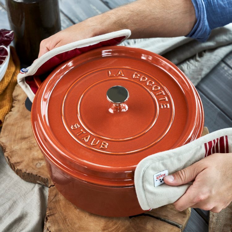 Cocotte cooking pot, cast iron, 22 cm/2.6L, Cinnamon - Staub | KitchenShop